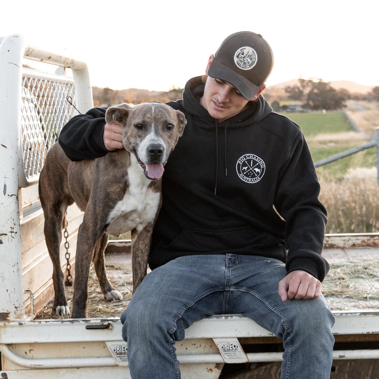 ABOUT US – Pig Chasing Australia