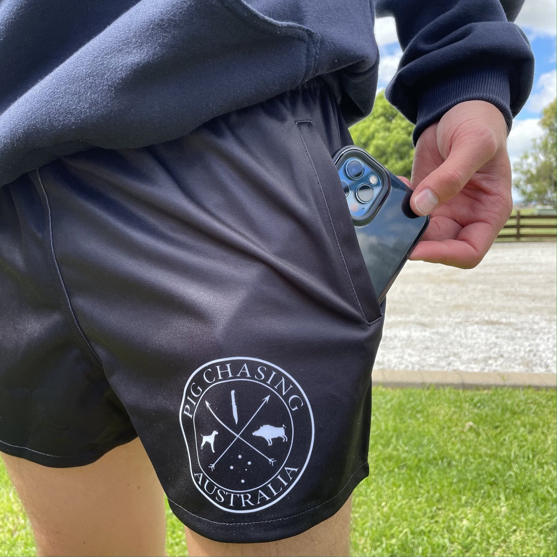 Hog Skull Footy Shorts - Black – Pig Chasing Australia